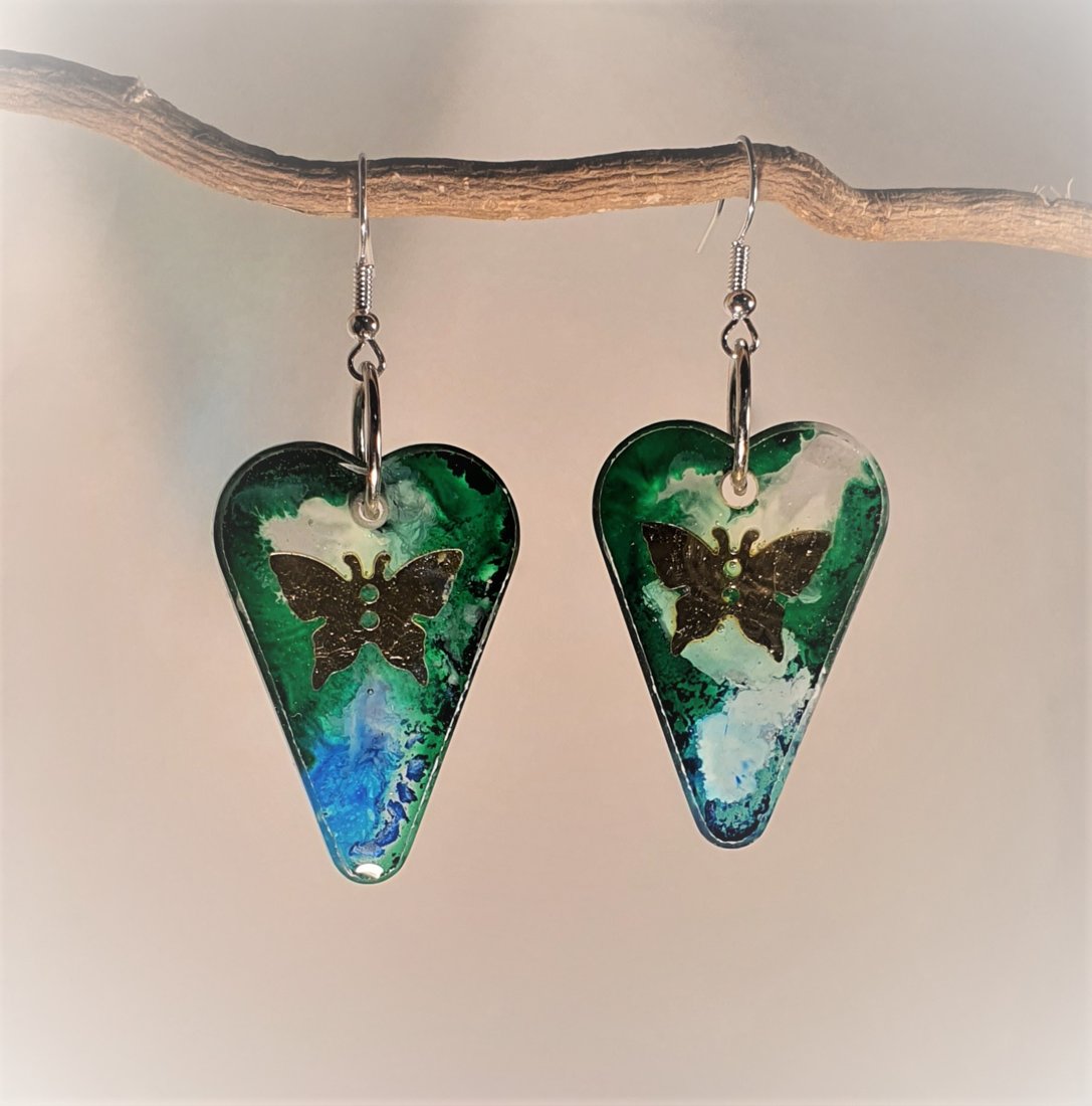 Korvakoru/sydän "Vihreän kirjava/kultainen perhonen" — Mirvatuli