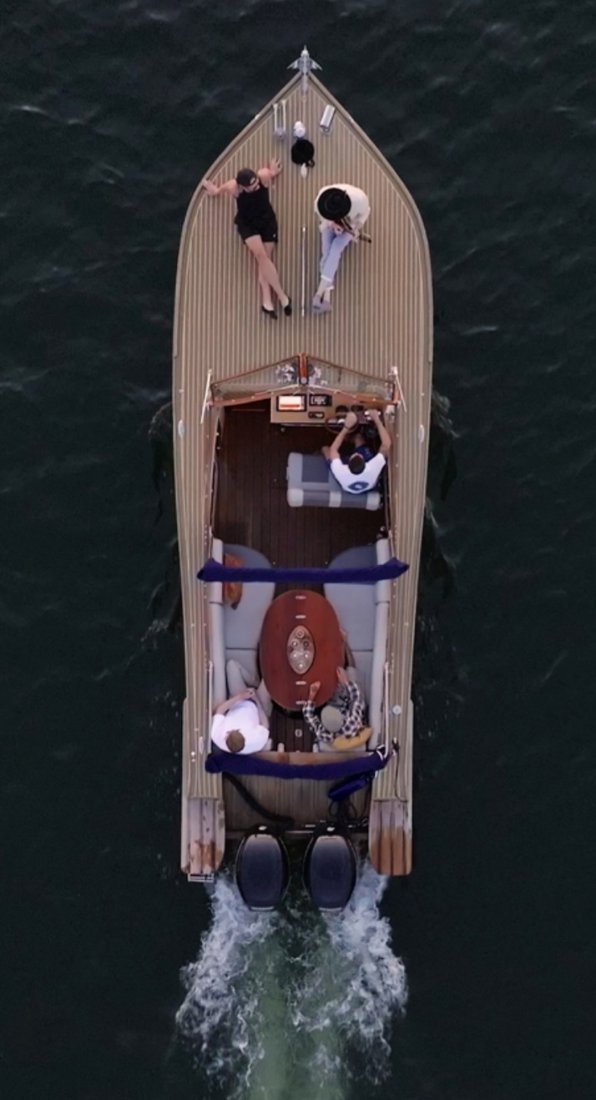 AVOIN LAHJAKORTTI 1200€ sis.alv / OPEN GIFTCARD 1200€ Inc VAT ...