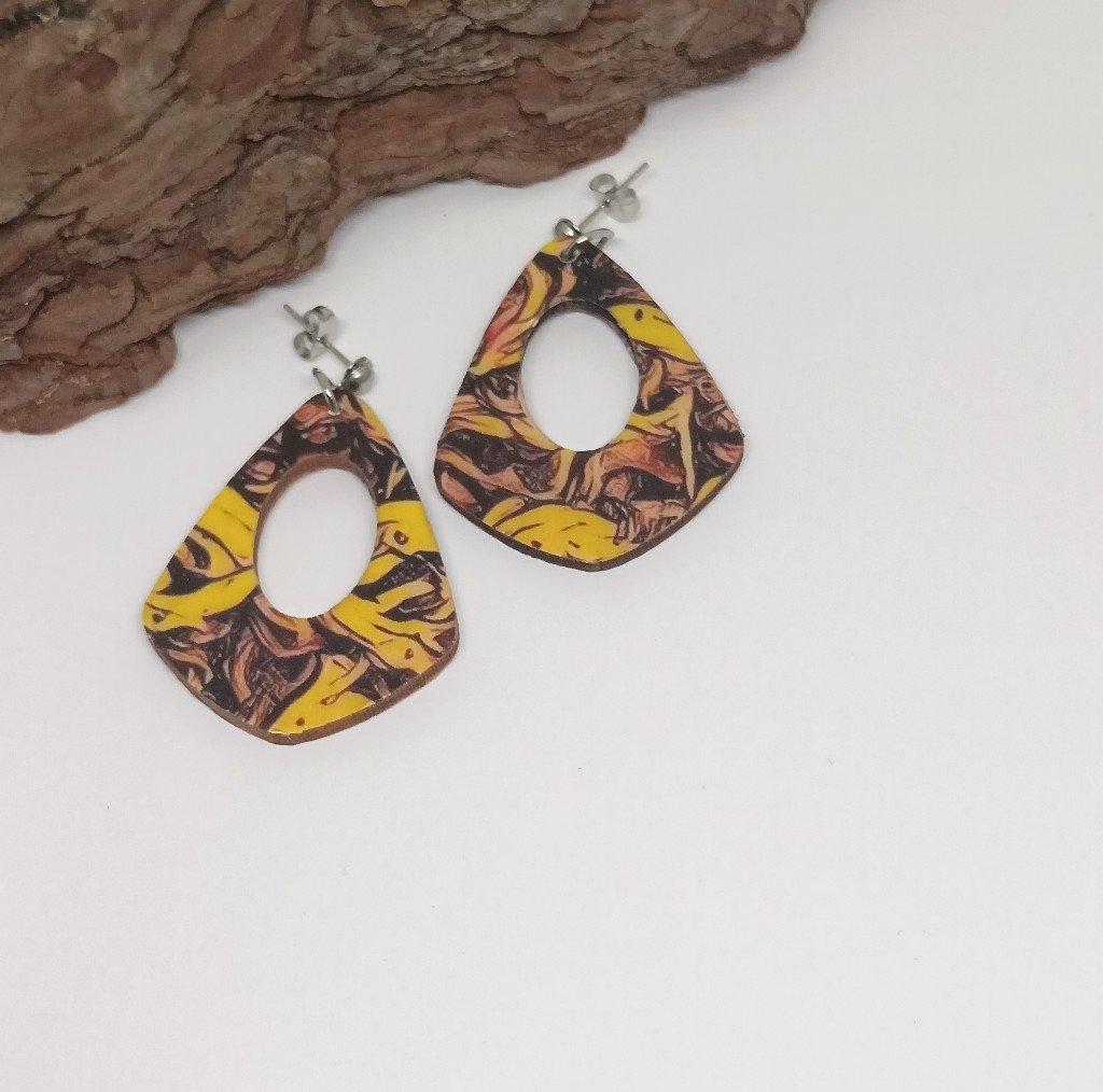 Honey flame korvakorut — Routamaa Art & Jewelry